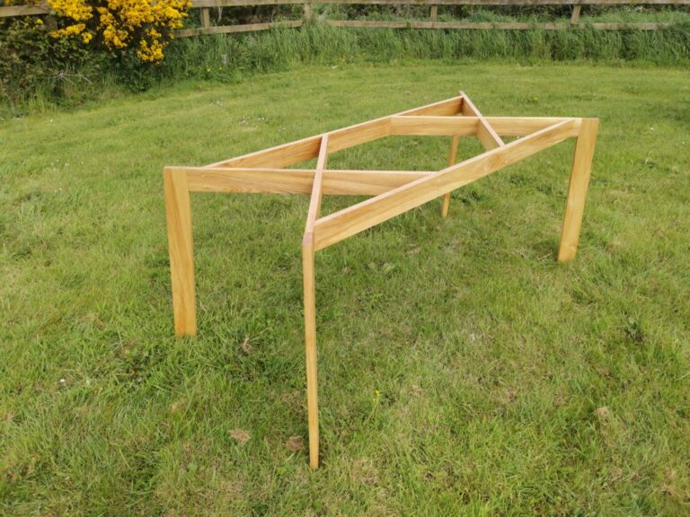 Construction Studies & Woodwork Projects – Hazelwood College