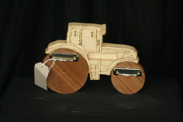 Construction Studies & Woodwork Projects – Hazelwood College