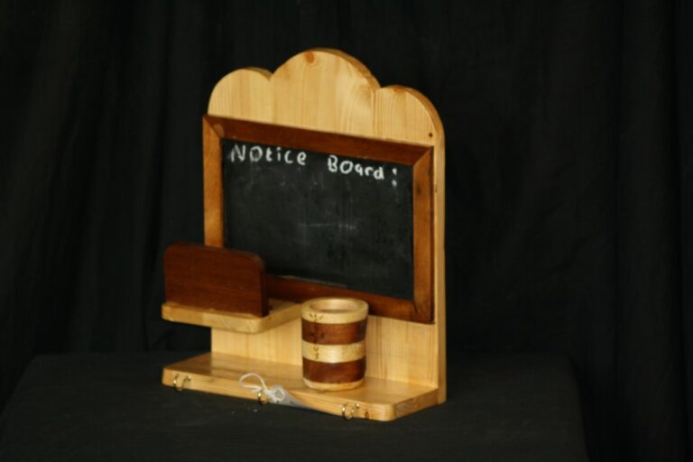 Construction Studies & Woodwork Projects – Hazelwood College