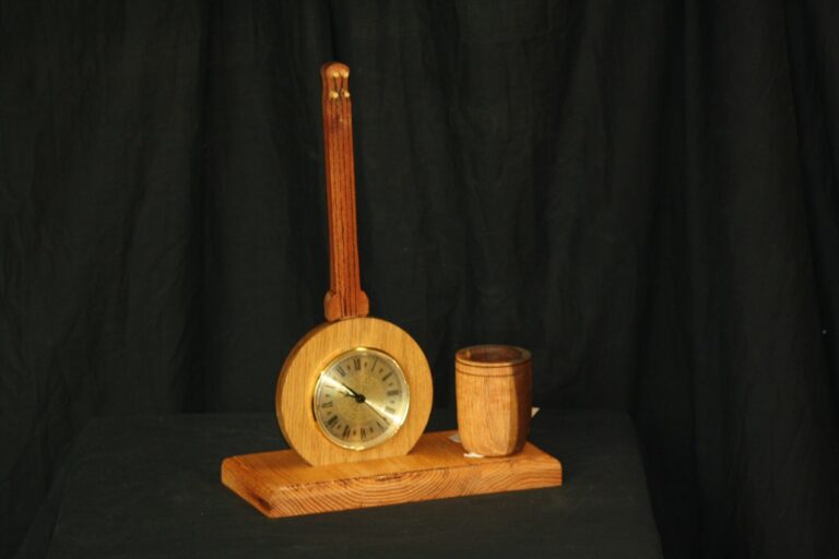 Construction Studies & Woodwork Projects – Hazelwood College